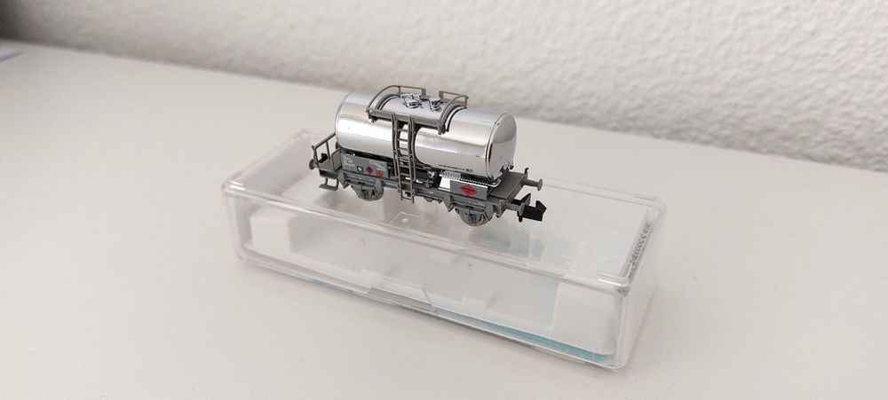 FLEISCHMANN 841013 2-achsiger Kesselwagen "MITRAG" SBB (Neu und ...