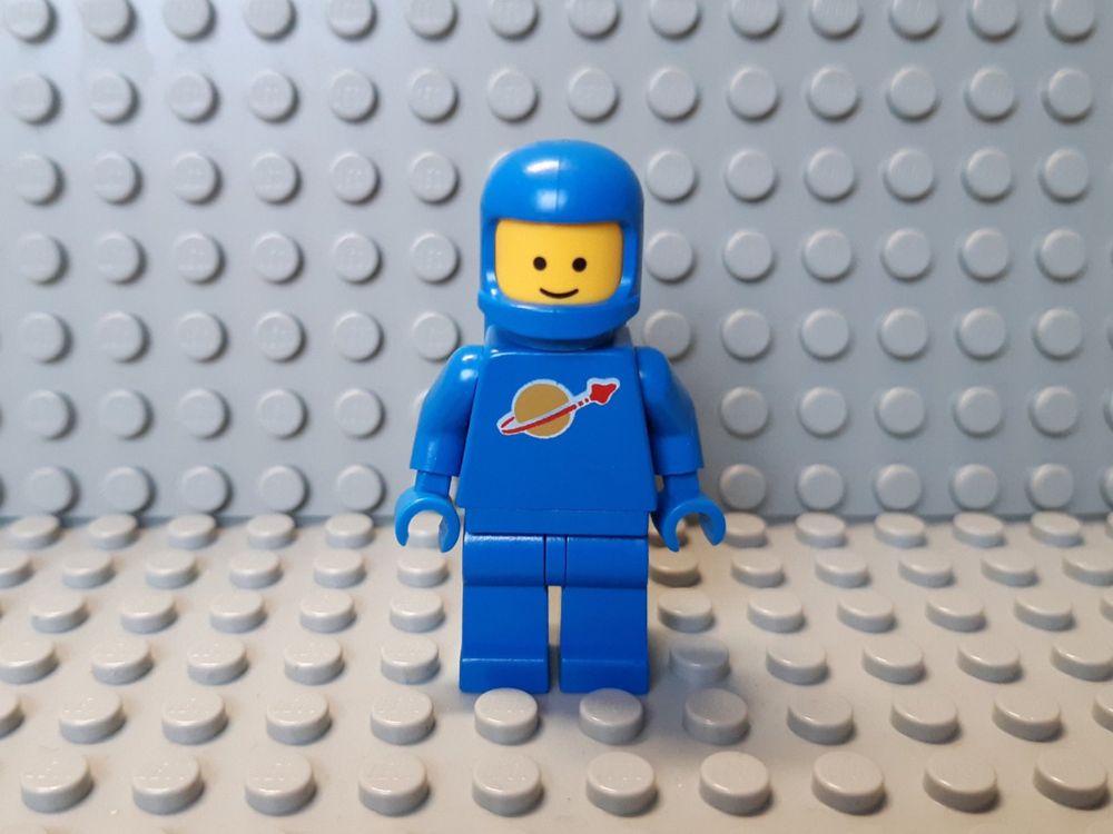 LEGO Classic Space Minifigur - blau / blue - sp004 (20) | Kaufen auf ...