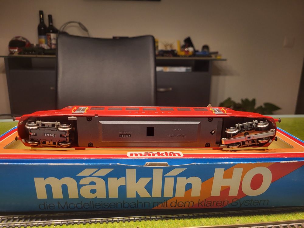 Märklin 3126 Roter Pfeil RCe2/4 203 ESU MFX V5 AC Digital (Gebraucht ...