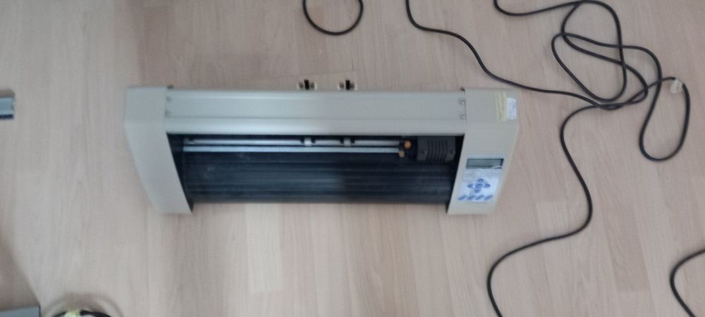 GCC Schneideplotter Expert II, Occasion (Gebraucht) in olten für CHF 30 ...