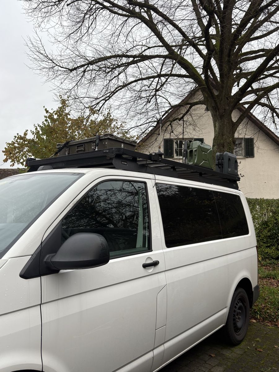 Front Runner Dachträger VW T6.1 mit Zubehör Top Zustand! (Gebraucht) in Schwerzenbach für CHF ...