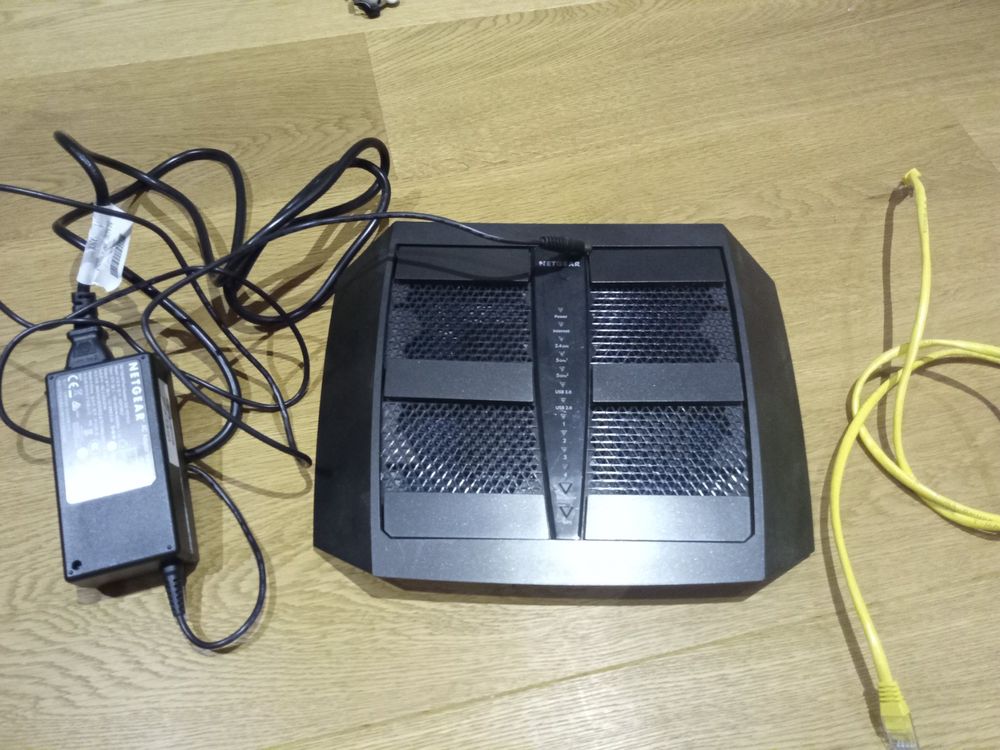 WLAN Router Nighthawk X6 (Gebraucht) in Mauren für CHF 18 – mit ...