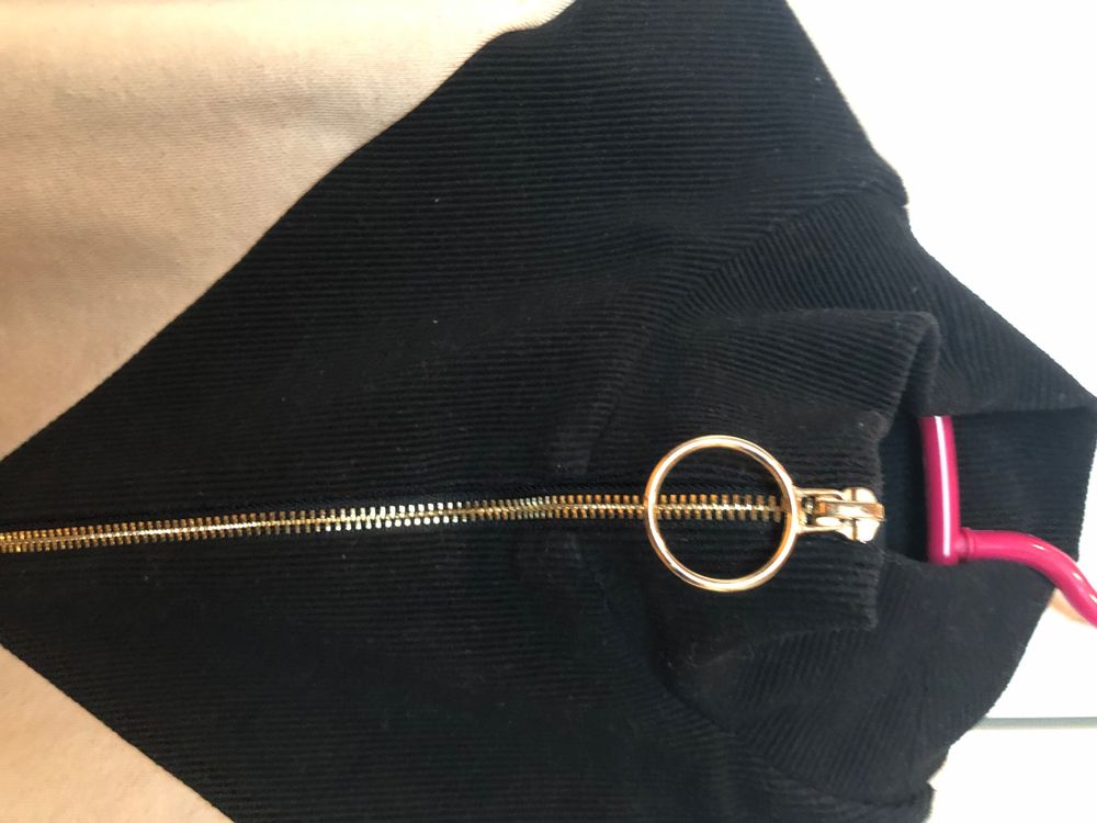 Pulli beige und schwarz (XS) mit Reissverschluss-Detail (Gebraucht) in ...