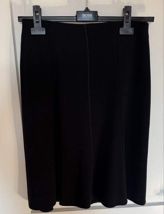 Marc Cain Jupe, glockig, schwarz (Neu und originalverpackt) in Horgen für CHF 20 – mit Lieferung ...
