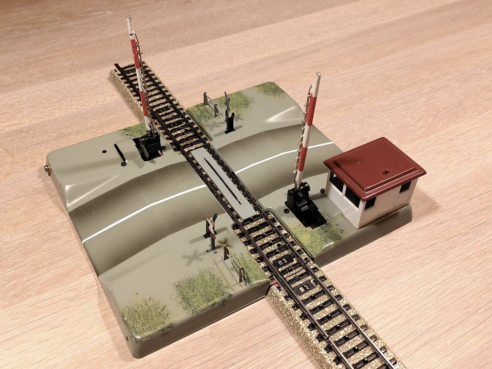 Märklin 7192 Bahnübergang (Gebraucht) in Rheinfelden für CHF 39 – mit ...