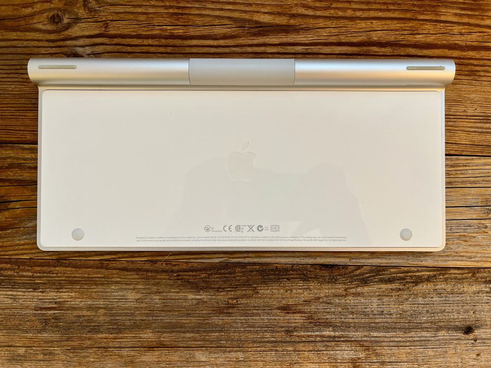Apple Magic Keyboard ES (Gebraucht) in Männedorf für CHF 15 – mit ...