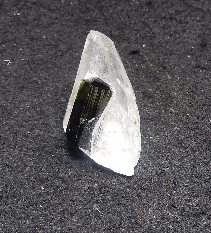 2 grüne Turmaline auf Bergkristall | Kaufen auf Ricardo