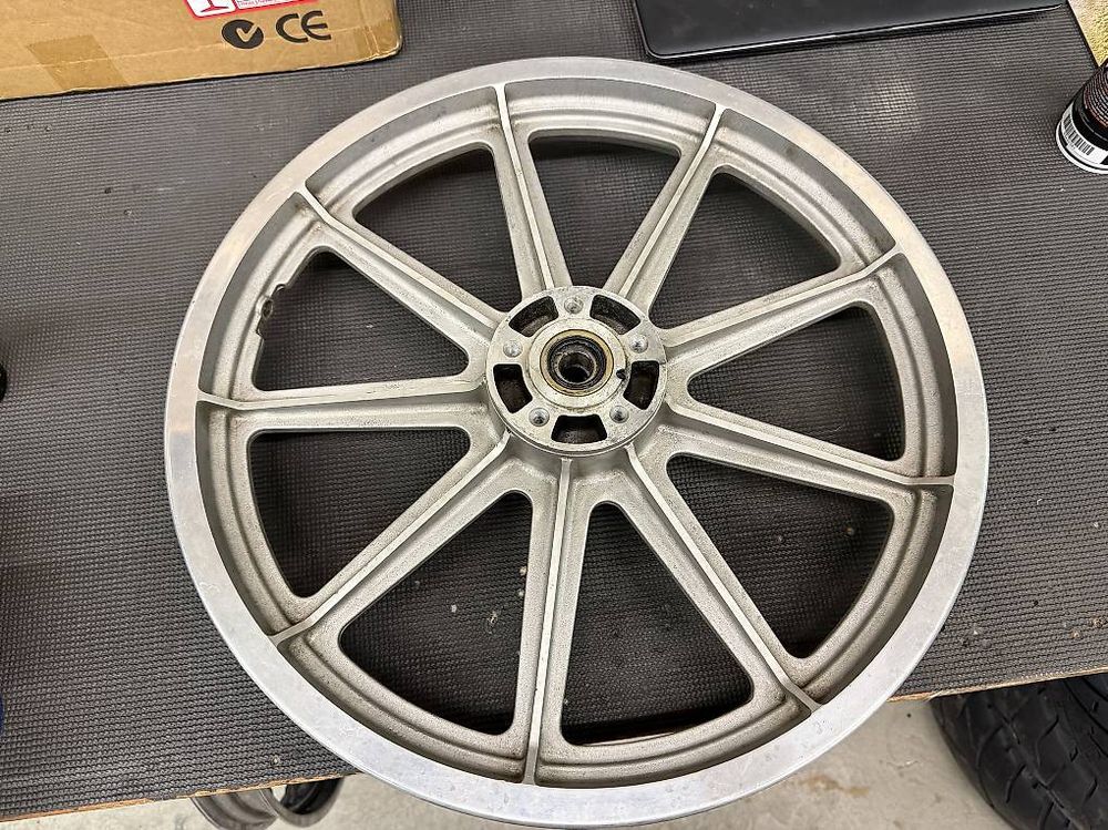 9 Speichen AMF MAG Felge für HARLEY-DAVIDSON (Gebraucht) in Pfungen für ...