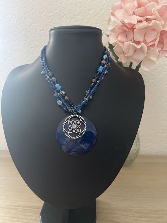 Elegante Statement Kette mit Anhänger, blau (Neu (gemäss Beschreibung)) in Seon für CHF 8 – mit ...