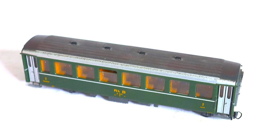 Bemo H0m 3255 2.Kl. Personenwagen B 2451 in grün der RhB OVP (Neu und originalverpackt) in ...