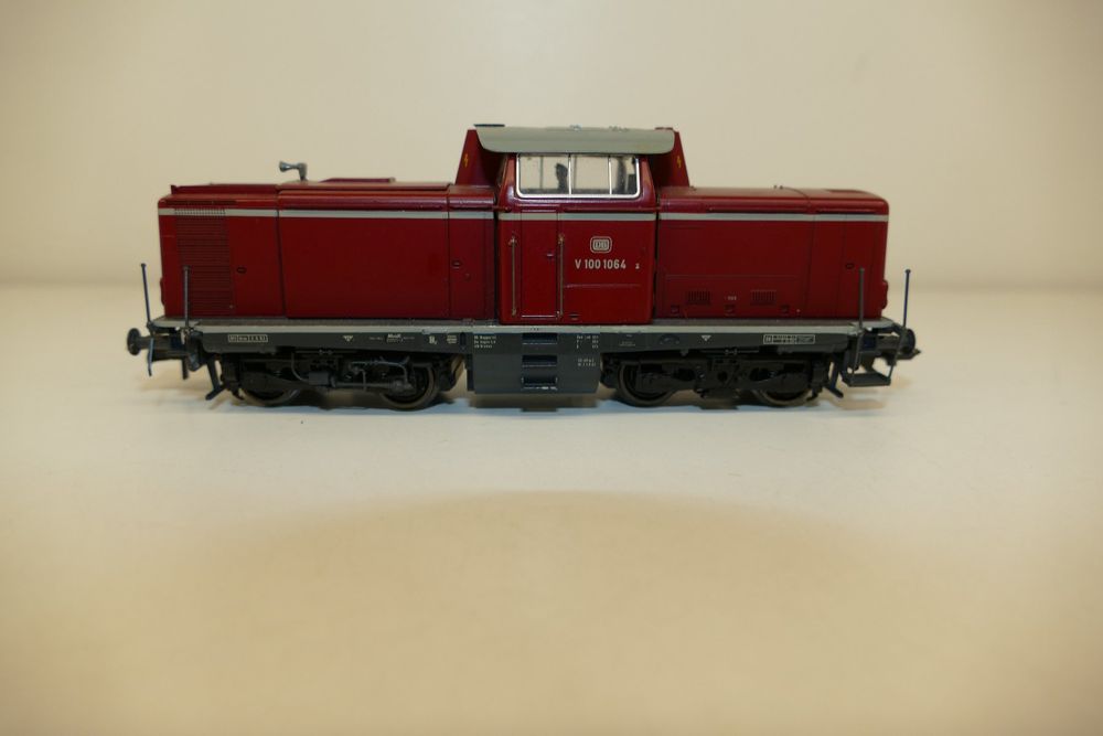 Roco H0: DB Elektrolok BR V100 (Gebraucht) in Niederhasli für CHF 44 – mit Lieferung auf Ricardo ...