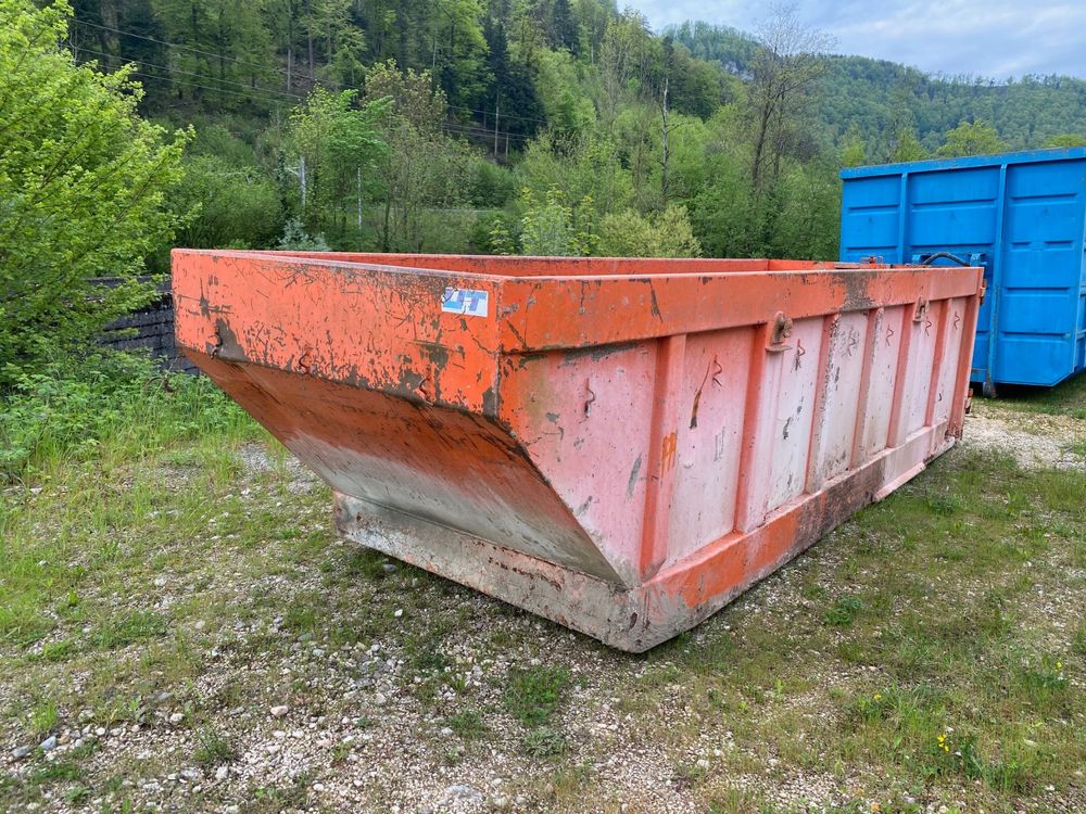 Mulde Welaki mit Flügeltüren (Gebraucht) in für CHF 610 – nur Abholung ...