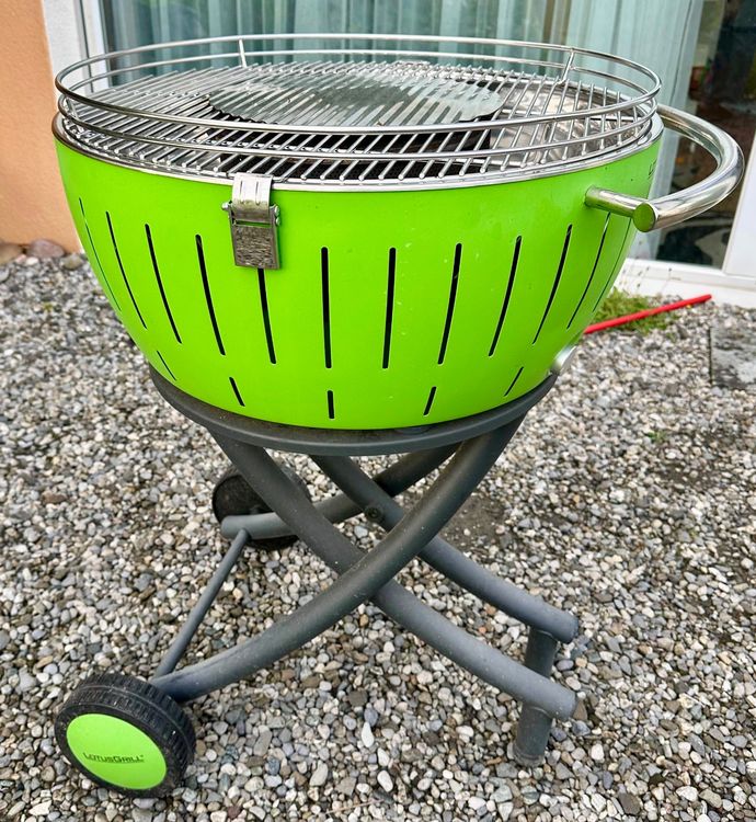 defekter LotusGrill XXL Holzkohlegrill mit Auffangschale (Gebraucht) in Eggersriet für CHF 1 ...