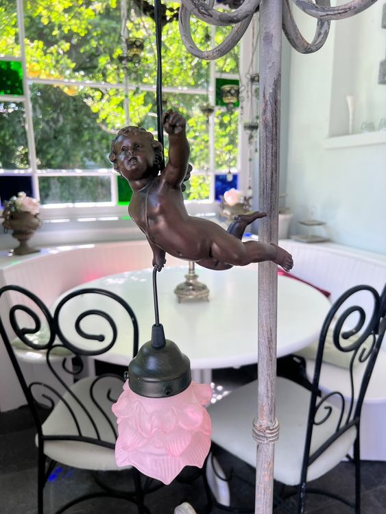 Vintage Repro Engel Lampe mit Glas Schirmchen in Blütenform (Gebraucht ...