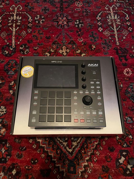 Akai Mpc One | Kaufen auf Ricardo
