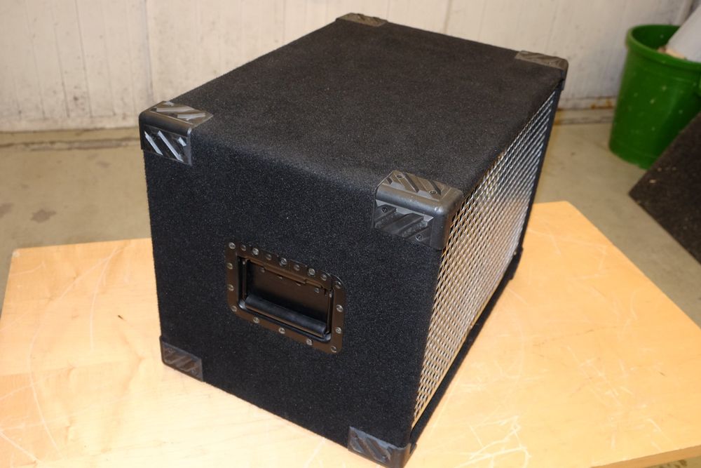 SWR Goliath JR III 2X10 Bass Box - gut erhalten (Gebraucht) in Basel für CHF 310 – nur Abholung ...