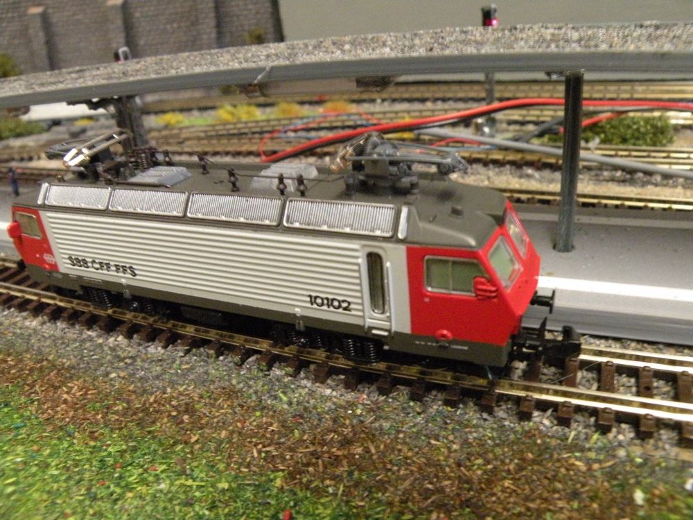 Modellbahn E-Lok SBB Re 4/4 IV, analog (Gebraucht) in Steffisburg für ...