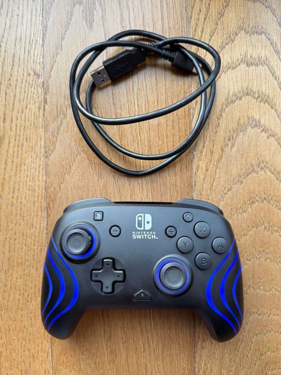 Controller / Nintendo Switch (Gebraucht) in Läufelfingen für CHF 32.95 ...