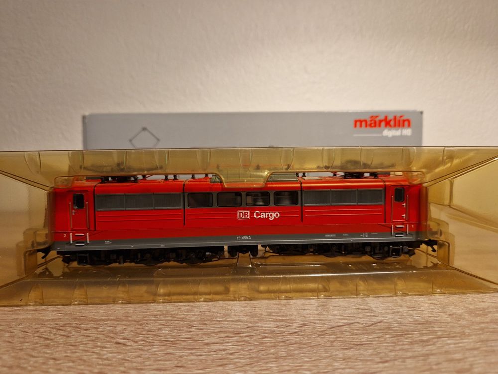 Märklin 37431 E-Lok BR 151 DB Cargo H0 (Gebraucht) in St-Aubin-Sauges für CHF 149 – mit ...