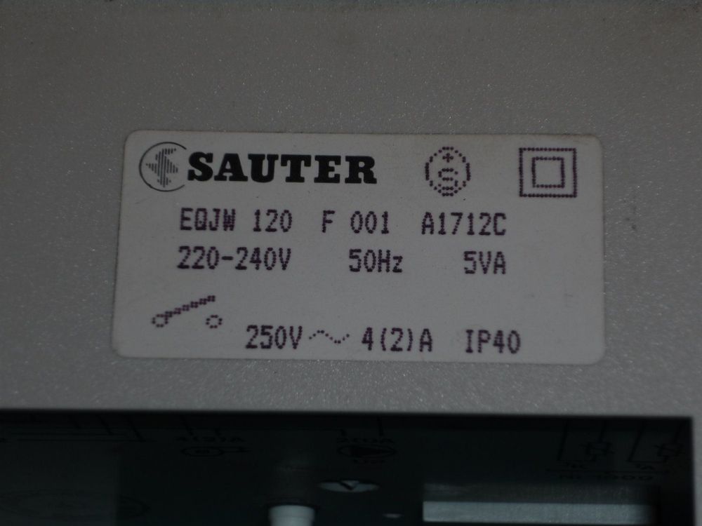 Sauter EQJW120 F001, F002 Heizungsregler (Gebraucht) in Sumiswald für ...