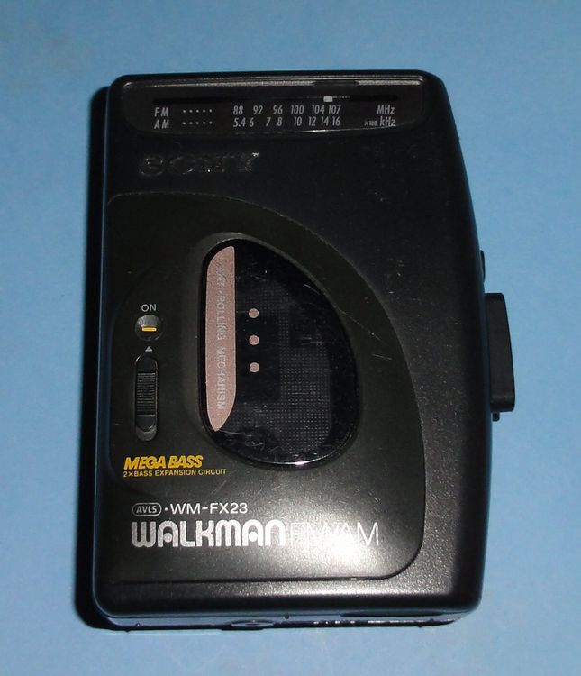 Sony Walkman WM-FX23 - FM/AM mit neuem Riemen (Gebraucht) in Waldenburg ...