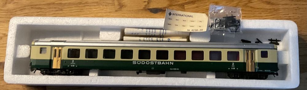 ROCO 4239C Südostbahn Personenwagen 2. Klasse H0 (Gebraucht) in für CHF ...