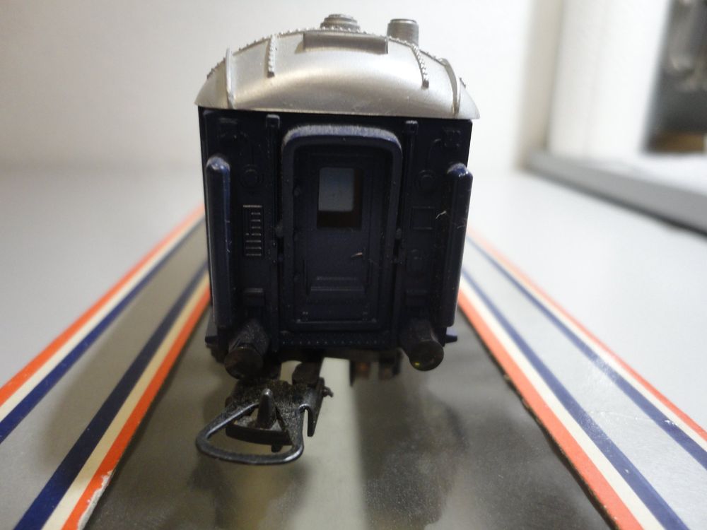 Lima Schlafwagen CIWL H0 (Gebraucht) in Berikon für CHF 2 – mit Lieferung auf Ricardo kaufen