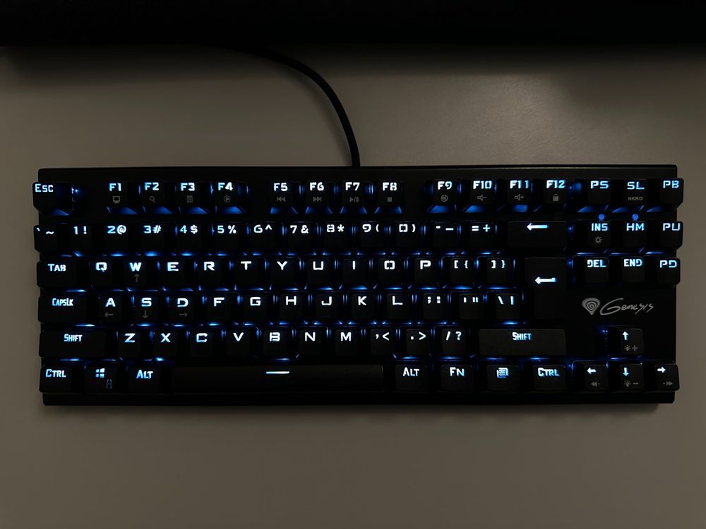 Genesis THOR 300 (US) Backlit Mechanical Keyboard | Kaufen auf Ricardo