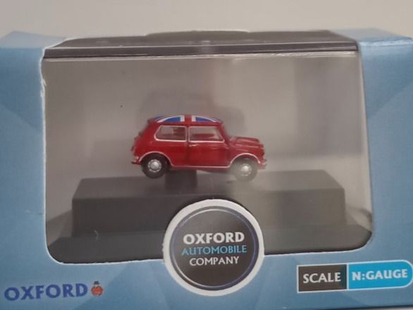 PKW Austin Mini Tartan Red/Union Jack - M1:148 - (OXFORD) | Kaufen auf ...