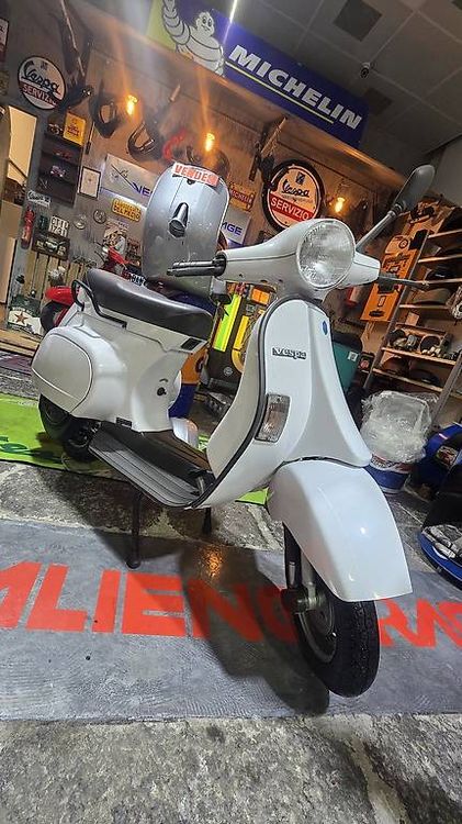 Vespa Pk modello V50cc bianca, come nuova! (Gebraucht) in Bellinzona für CHF 3900 – nur Abholung ...