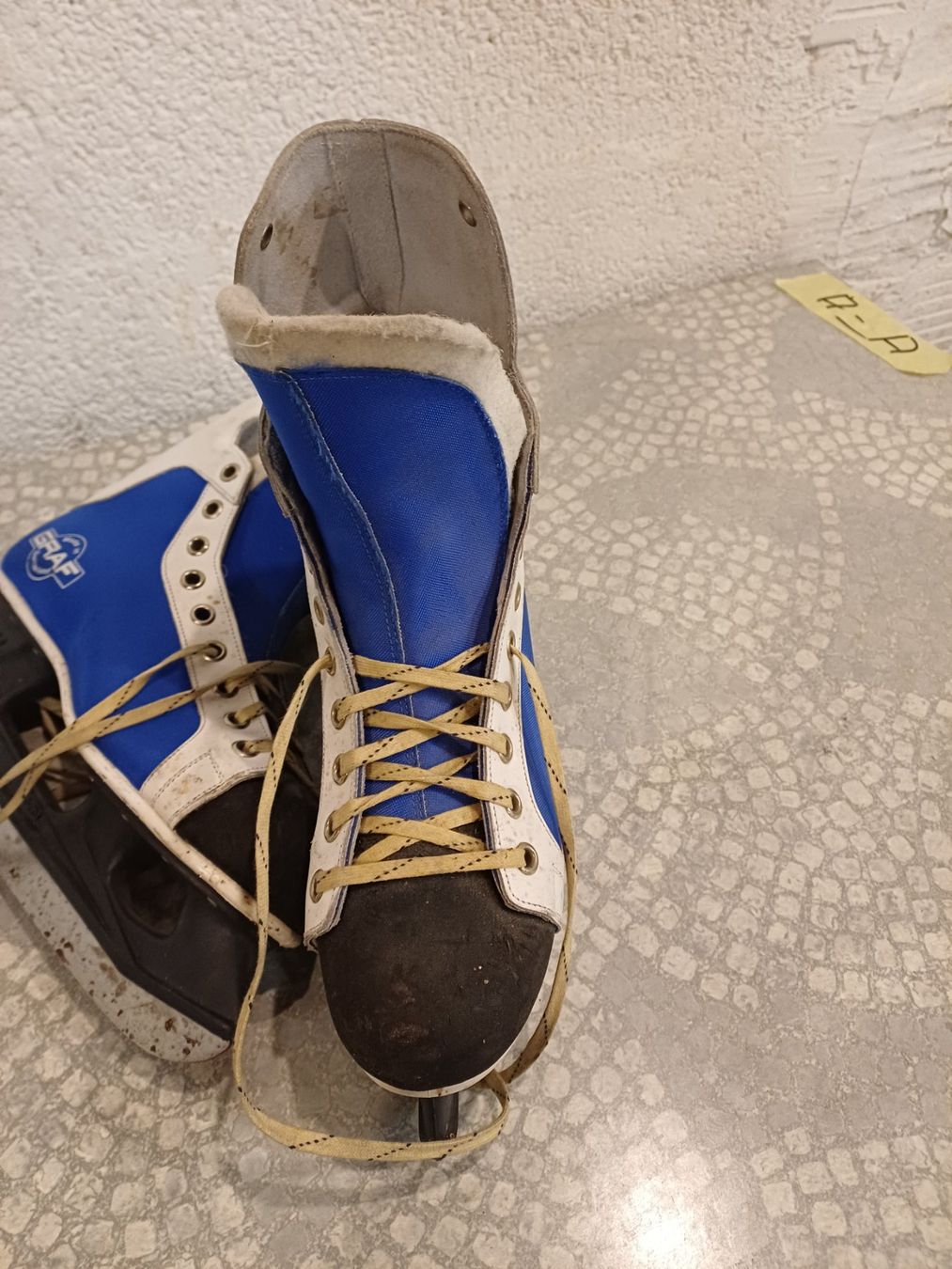 Vintage Schlittschuhe GRAF Laser 96 Grösse 41 Swiss Made (Gebraucht) in ...