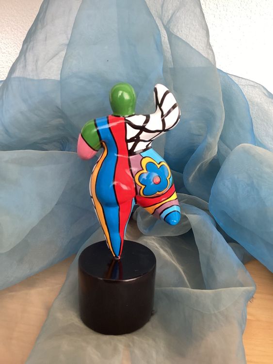 Nana / Design Skulptur im Stil von Niki de St.Phalle (Gebraucht) in für ...