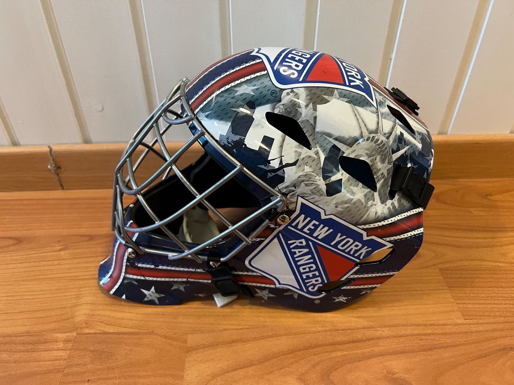 New York Rangers Franklin GFM 1500 Junior Goalie Helm (Gebraucht) in ...