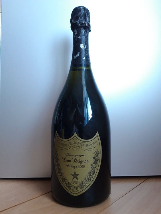 Champagne Dom Pérignon Vintage 2000 mit Kiste dazu von 2004 | Kaufen ...