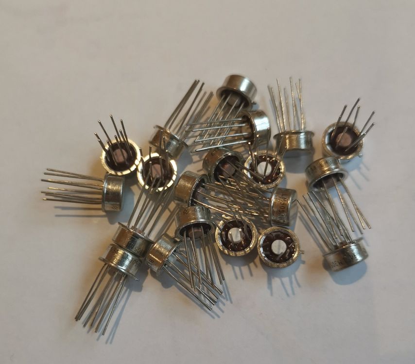 Spannungsregler IC LM305 AH (Neu (gemäss Beschreibung)) in Nidfurn für ...
