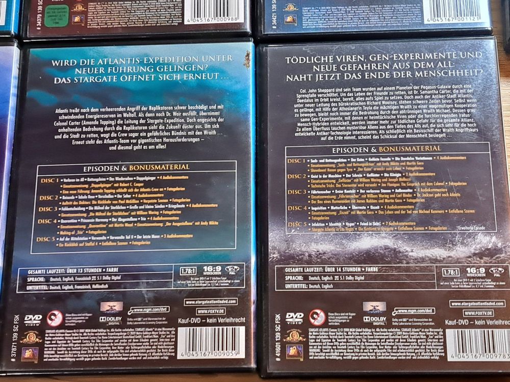 DVD Stargate 1-10 und Stargate Atlantis 3, 4 und 5 (Gebraucht) in ...