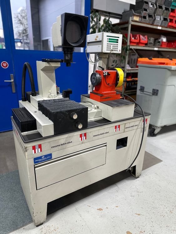 Werkzeugvoreinstellgerät Trabant 210 Messma-Kelch-Robot (Gebraucht) in ...