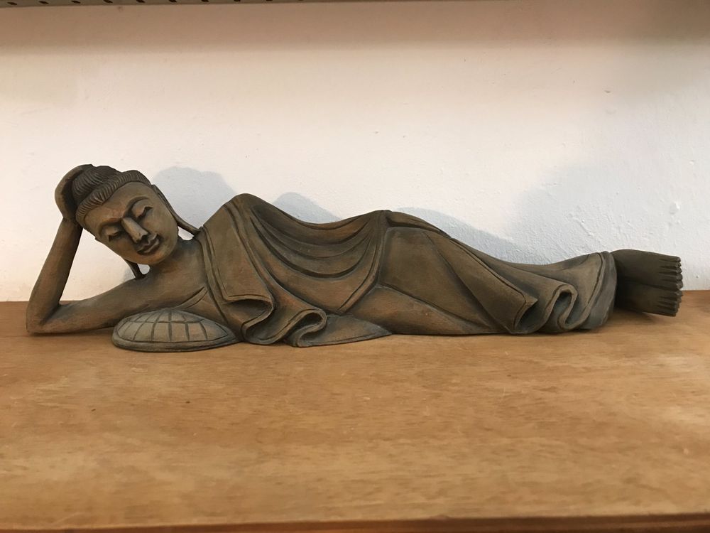 liegender Buddha, Lying Buddha, 47 x 12 x 9 cm, aufhängbar | Kaufen auf Ricardo