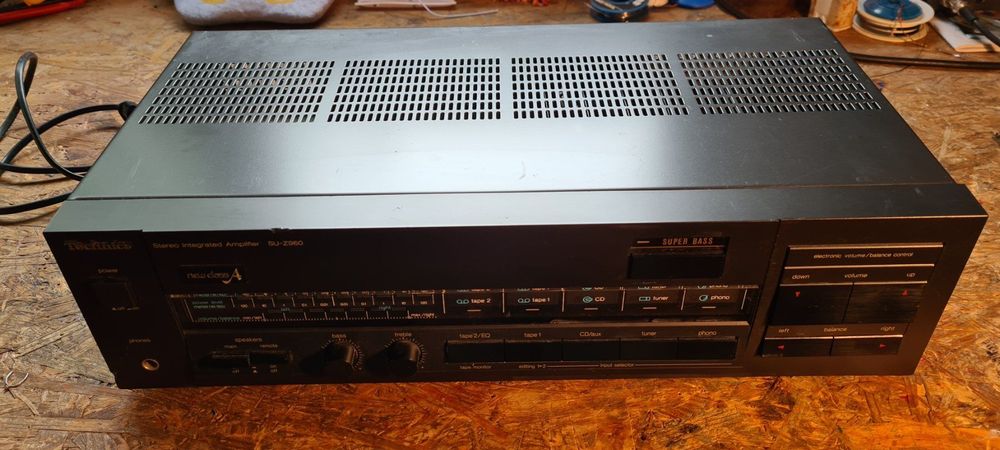 Vollverstärker Technics SU Z960 (Defekt) in Alpnachstad für CHF 12 ...