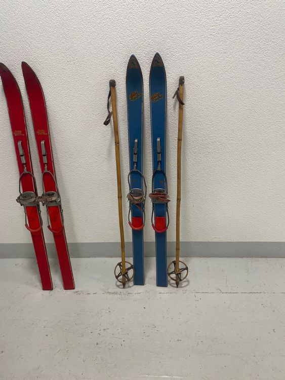 Ski (K 5), Ski von ca. 1950-1960 mit Stöcken (Gebraucht) in Menziken ...