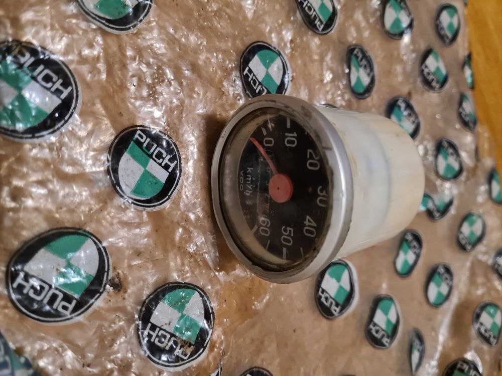 Original VDO Tacho funktionstüchtig (Gebraucht) in frümsen für CHF 32 ...