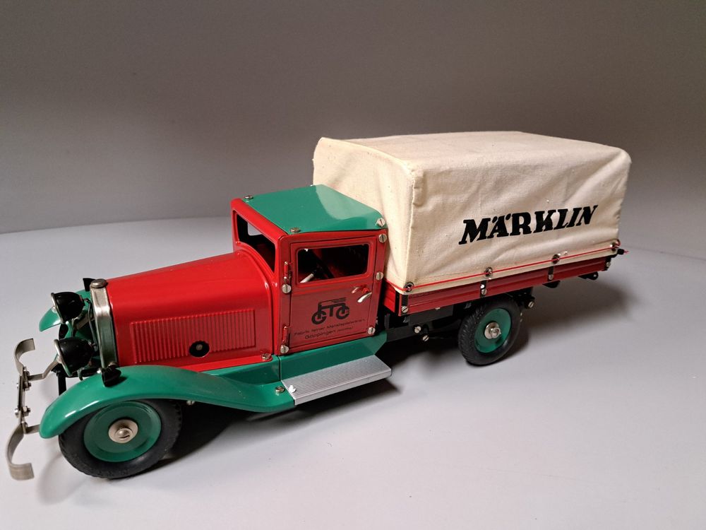 wunderschönes, grosses Märklin-Auto Art. Nr. 1992 (Gebraucht) in ...