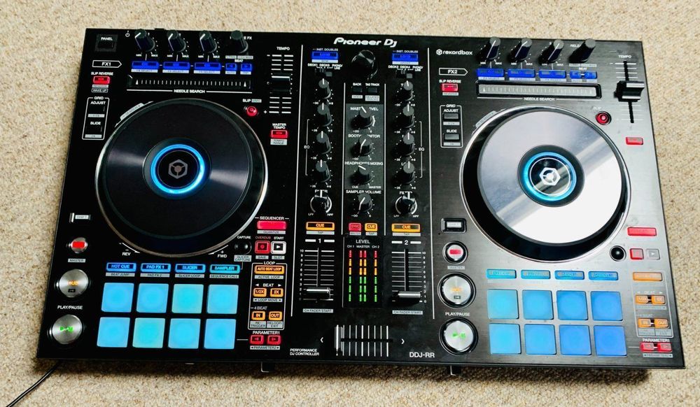 Pioneer DDJ-RR DJ Controller (2Kanal) | Kaufen auf Ricardo