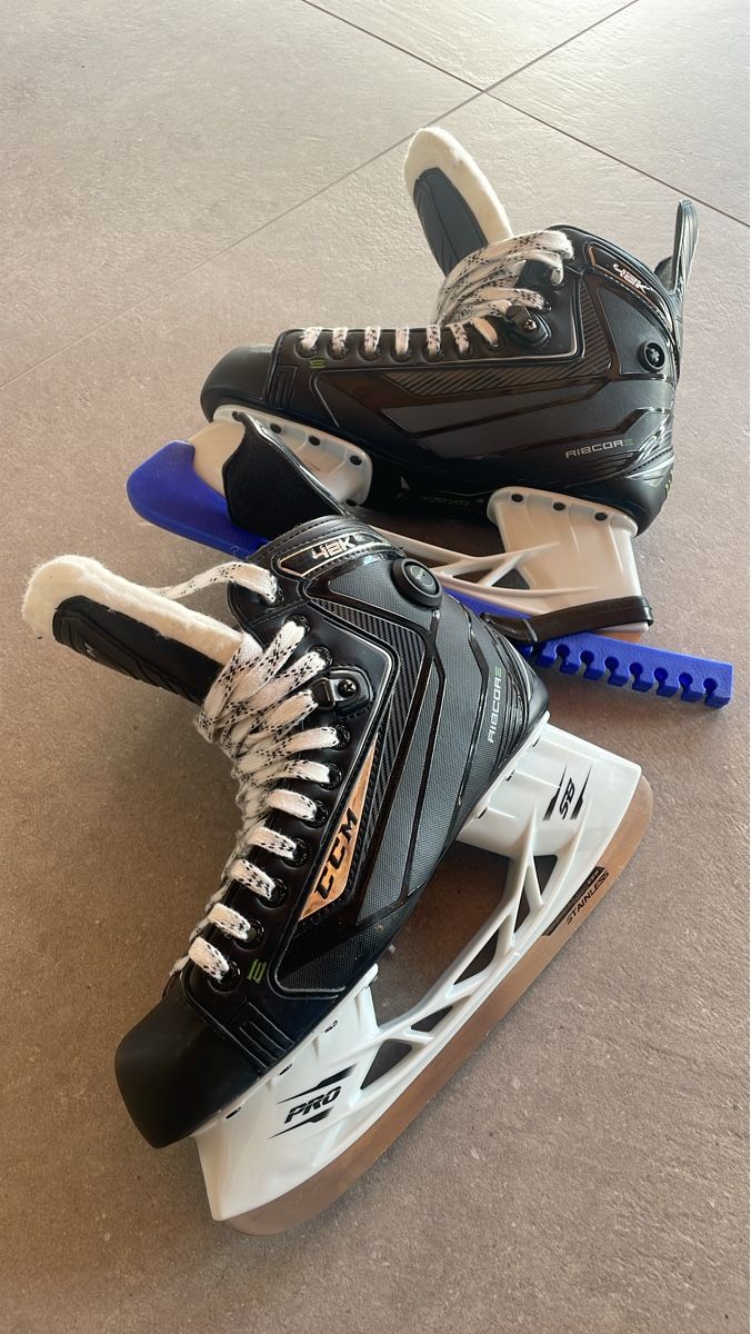 CCM Ribcore 42K, Schlittschuhe Gr 41, Top Zustand (Gebraucht) in ...