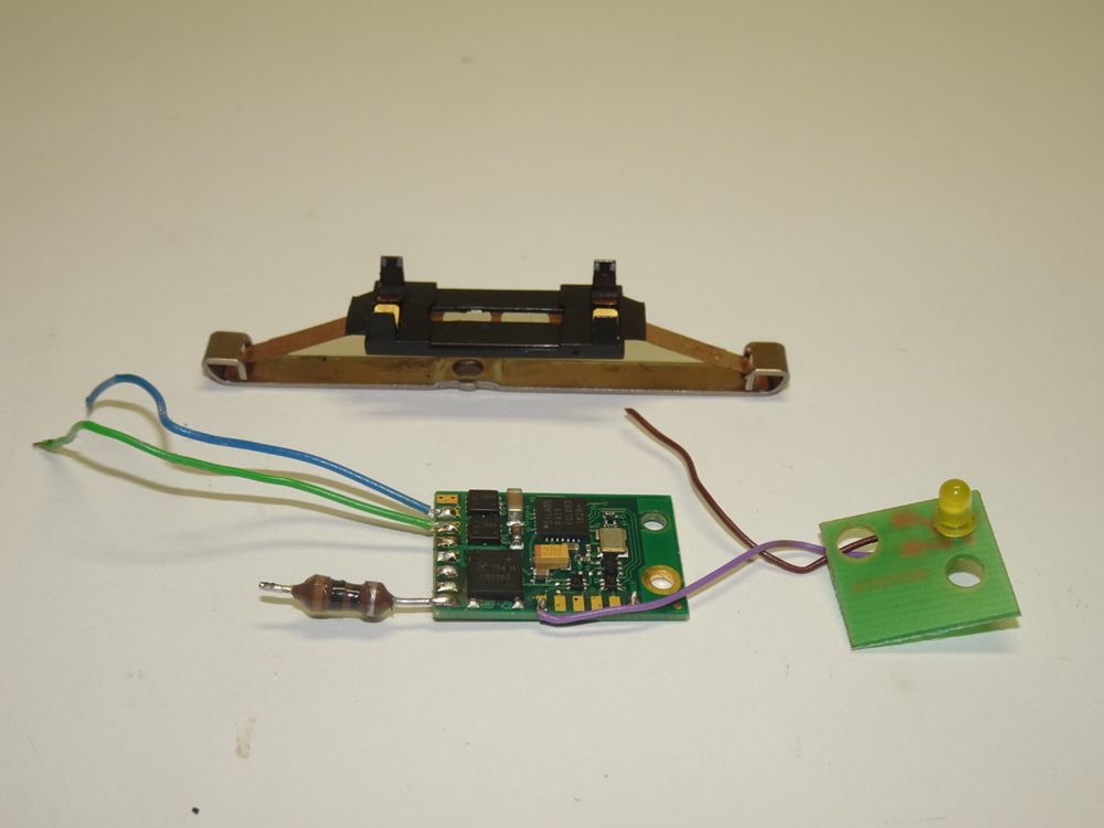 Märklin MFX Decoder, Blinklichtplatine und Schleifer (Neu (gemäss ...