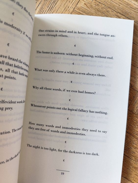 Nightwatch by James Garrabrant (Gebraucht) in Mägenwil für CHF 2 – mit ...