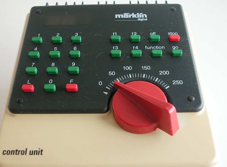 Märklin digital Control Unit 6021 für Bastler (Defekt) in Oberwil BL ...