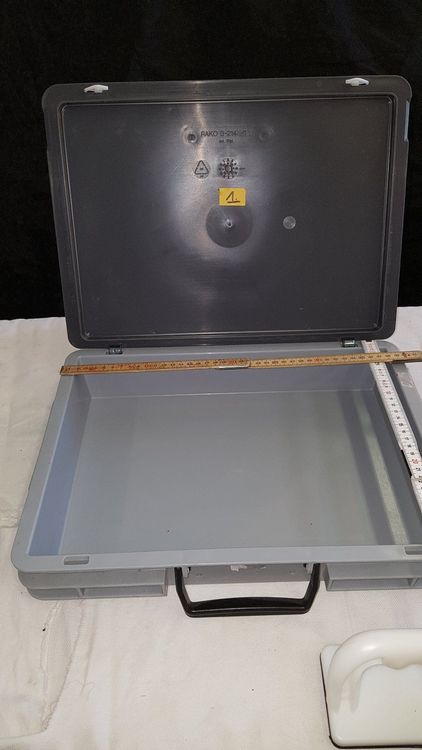 RAKO UTZ Plastik Kiste Nr. 1 (Gebraucht) in Sargans für CHF 8 – mit Lieferung auf Ricardo kaufen