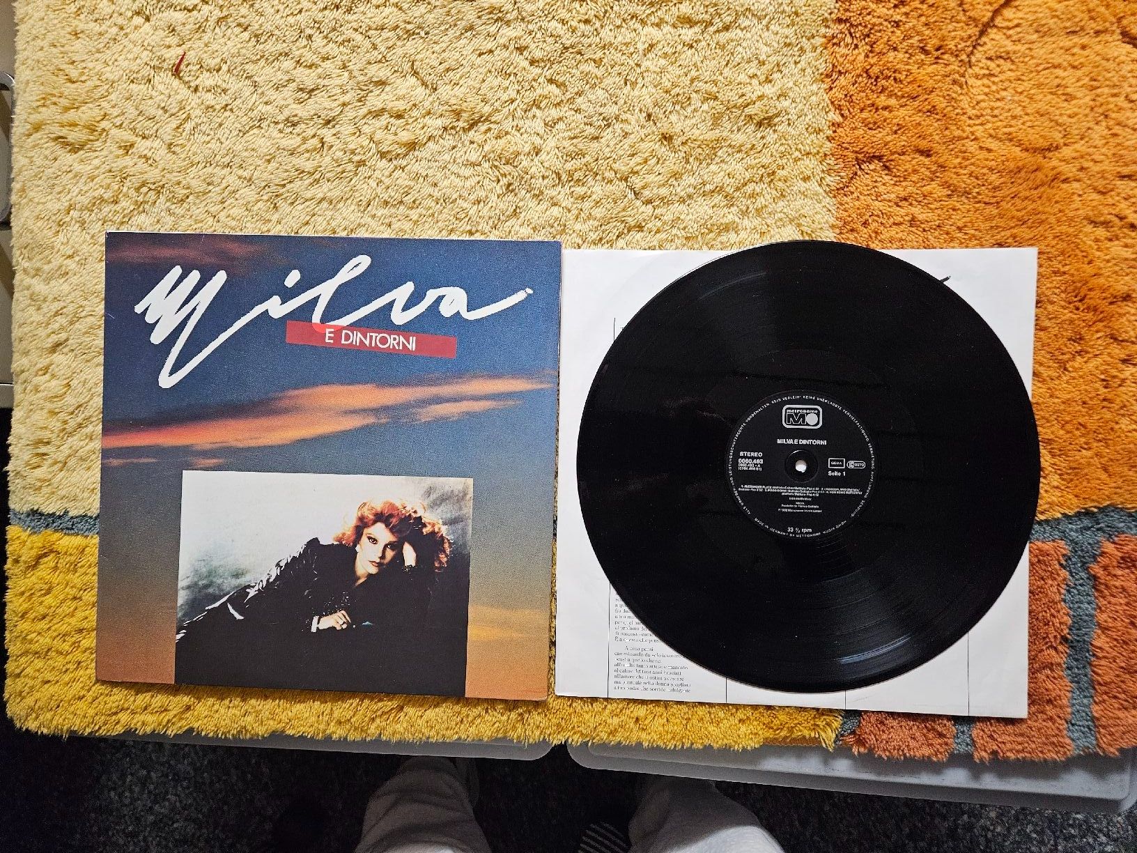 Milva Schallplatte Lp - E Dintorni (Neu (gemäss Beschreibung)) in Lyss für CHF 8 – mit Lieferung ...