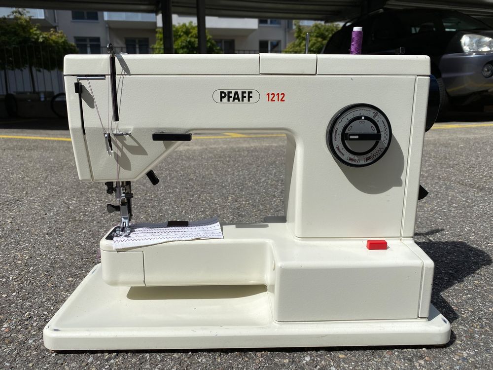 Nähmaschine PFAFF 1212, mit IDT, ab Service, 6 Mon. Garantie (Gebraucht ...